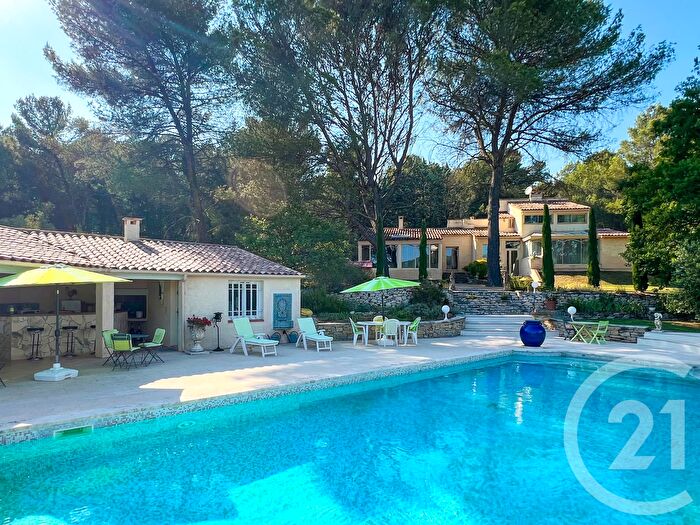 Maison à vendre - Rognes - 10 pièces - 4 chambres