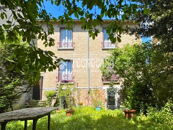 Maison à vendre - Le Chesnay, Glatigny, Rueil - 6 pièces - 5 chambres