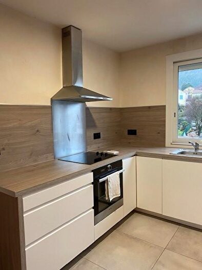 Appartement à louer - La Voulte-sur-Rhône - 5 pièces - 2 chambres