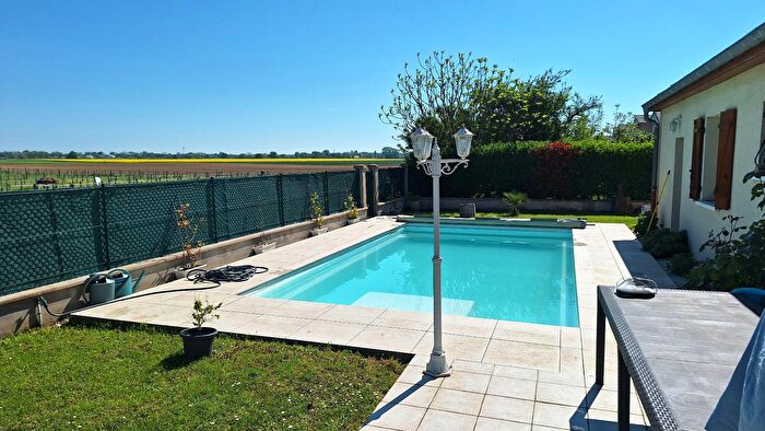 Maison à vendre - Quetigny - 5 pièces - 4 chambres