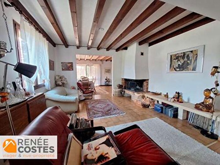 Divonne-les-Bains : Maison 4 pièces à vendre
