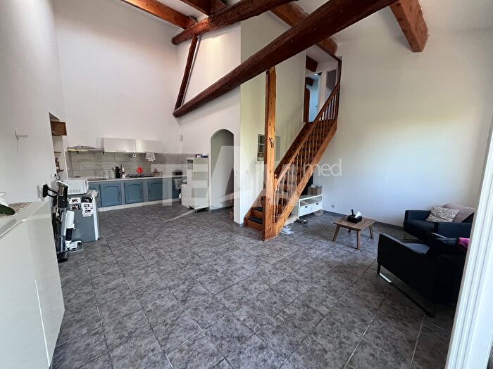Appartement 6 pièces à Gigean, à louer
