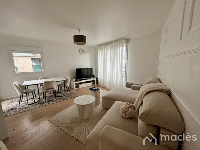 Appartement à vendre - Choisy-le-Roi, Centre-ville, Parc Prairie, Hautes Bornes - 3 pièces - 2 chambres