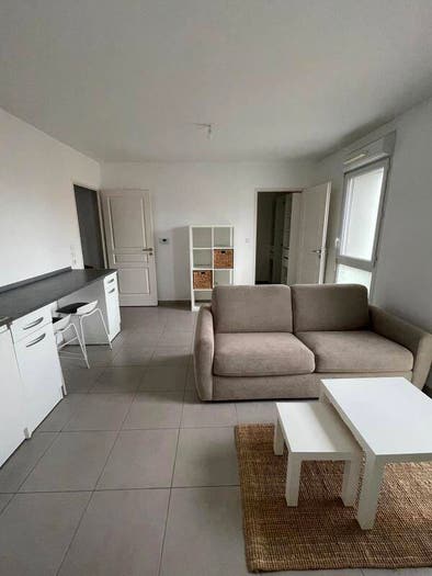 Hellemmes-Centre, Lille - Appartement 1 pièce à louer