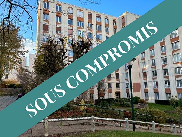 Appartement à vendre - Les Ulis, Nord, Centre-Est - 3 pièces - 2 chambres