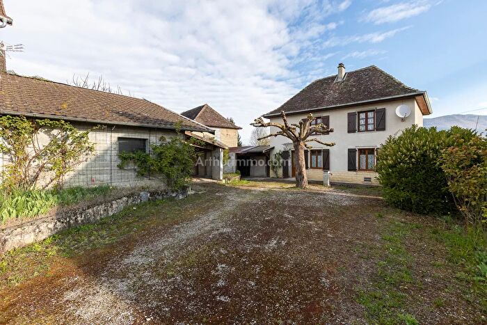 Maison à vendre - Brangues - 4 pièces - 3 chambres