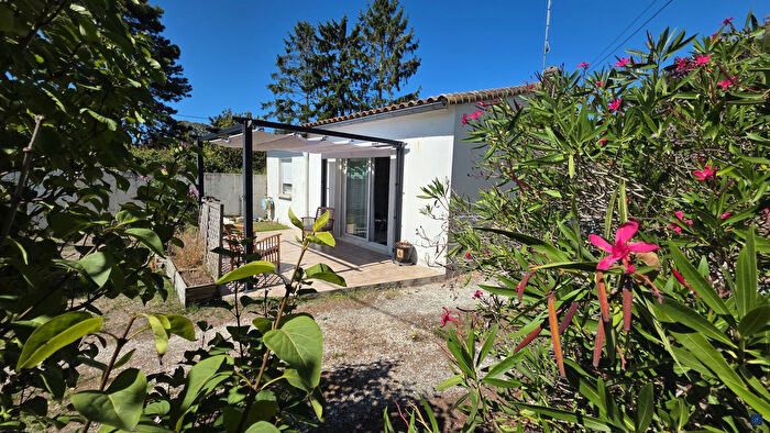 Maison 3 pièces à vendre à Saint-Sulpice-de-Royan
