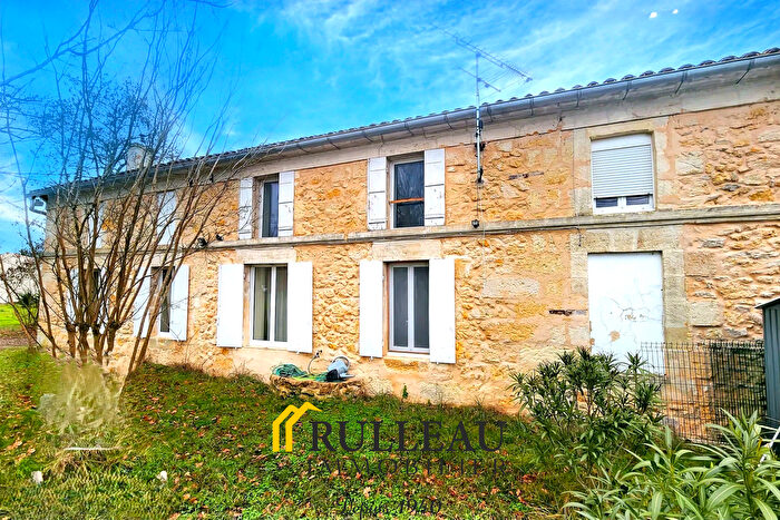 Maison à vendre - Pugnac - 13 pièces - 7 chambres