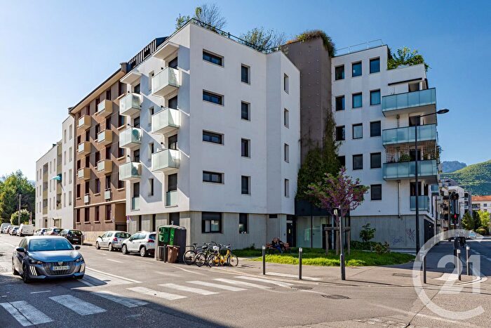 Grenoble, Bajatière - Appartement 2 pièces à vendre