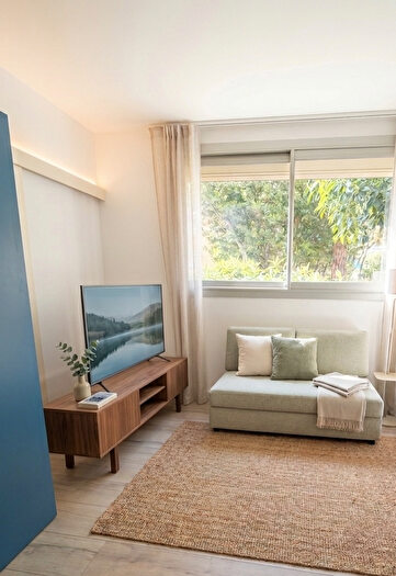 Appartement 2 pièces à vendre à Nice, Caucade