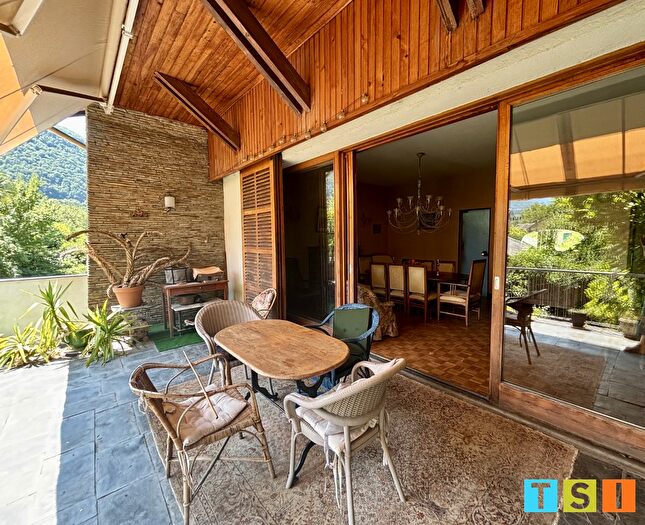 Maison 11 pièces à vendre à Bagnères-de-Luchon