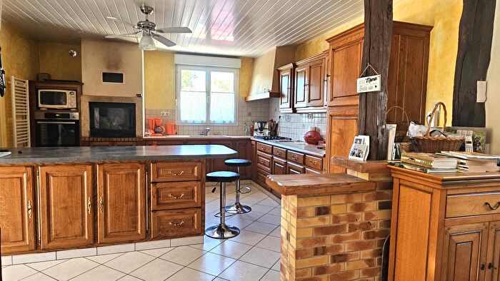 Maison 7 pièces à Fresnay-sur-Sarthe, à vendre