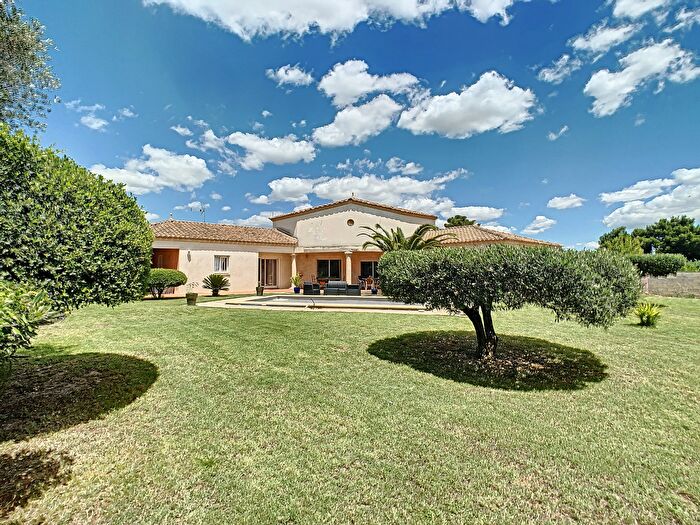 Maison à vendre - Générac - 6 pièces - 4 chambres