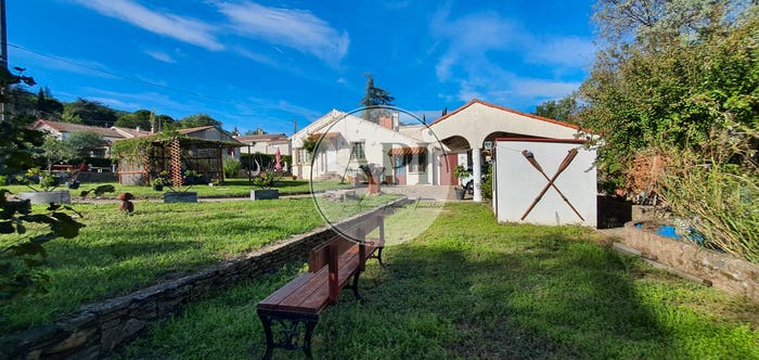 Maison 10 pièces à vendre à Lamalou-les-Bains