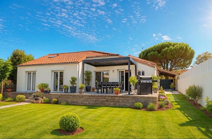 Maison 6 pièces à Yvrac, à vendre