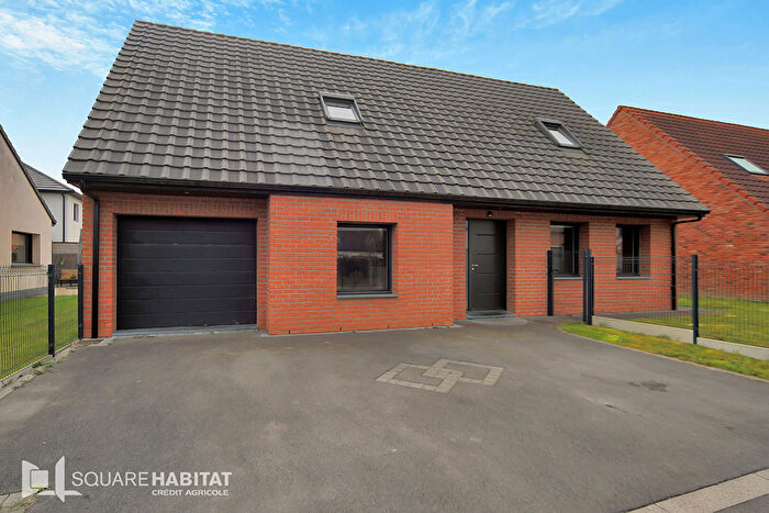Maison à vendre - Allennes-les-Marais - 6 pièces - 5 chambres