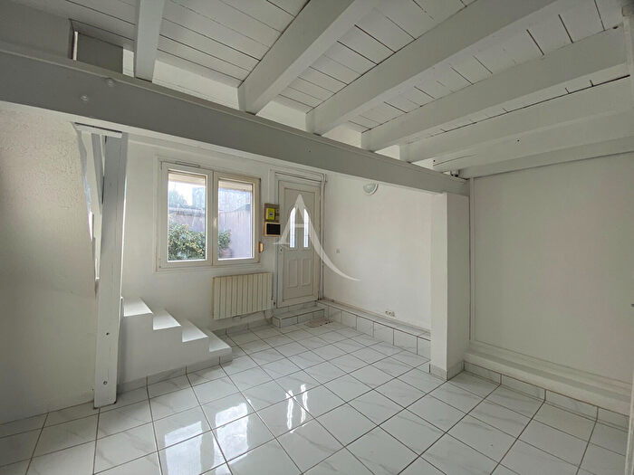Appartement à louer - Vigneux-sur-Seine, Gabriel Péri, Ecoles - 2 pièces - 1 chambre