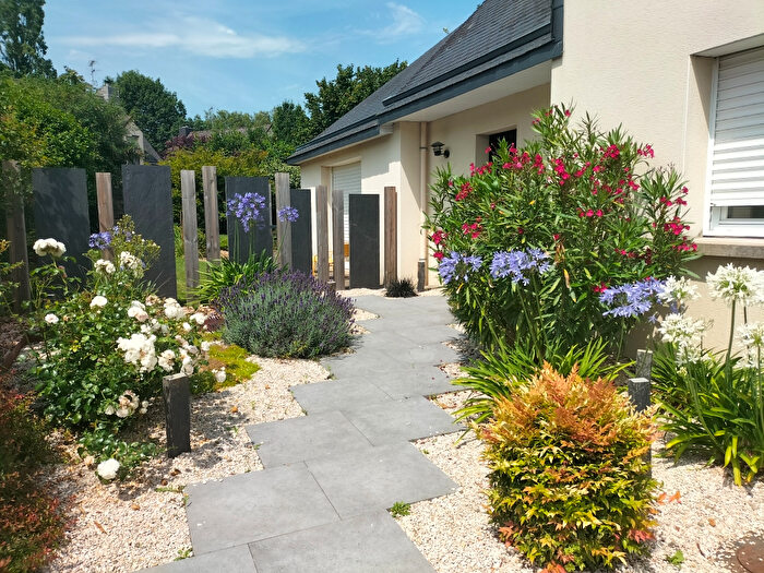 Maison à vendre - Châteaugiron - 6 pièces - 4 chambres