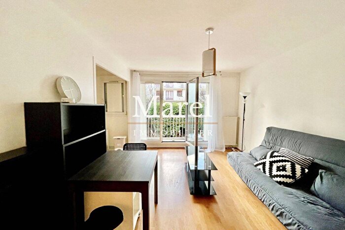 Appartement 1 pièce à louer à La Mairie, Les Lilas