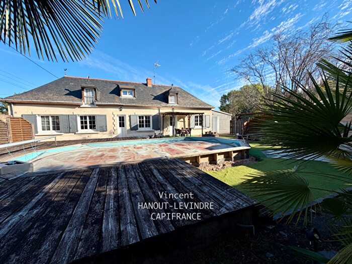 Maison 8 pièces à vendre - Seiches-sur-le-Loir