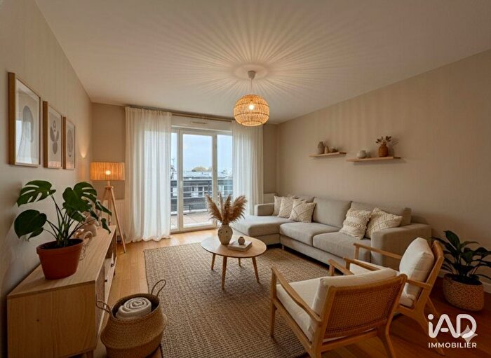 Appartement à vendre - Livry-Gargan, Nord - 3 pièces - 2 chambres