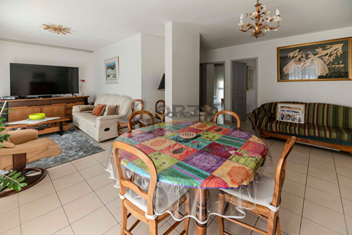 Avignon, Chevalier de Folard - Appartement 4 pièces à vendre