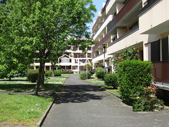 Appartement à vendre - Tarbes, Centre-ville - 4 pièces - 2 chambres