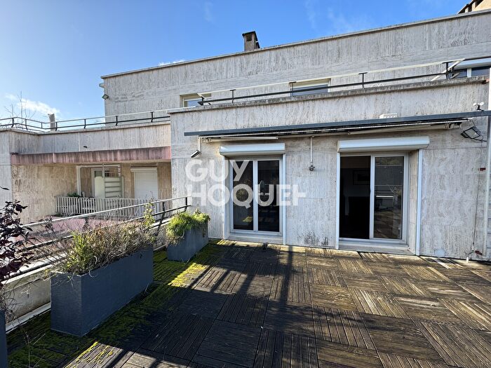 Appartement à vendre - Cahors, Centre-ville - 4 pièces - 2 chambres