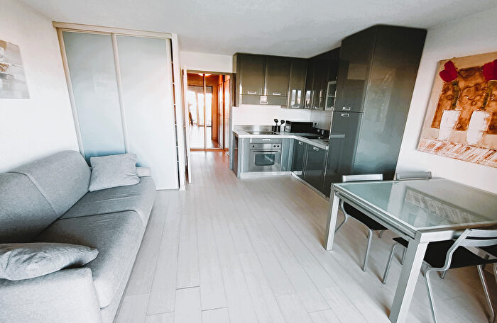 Appartement à vendre - Fréjus, Fréjus Plage - 1 pièce