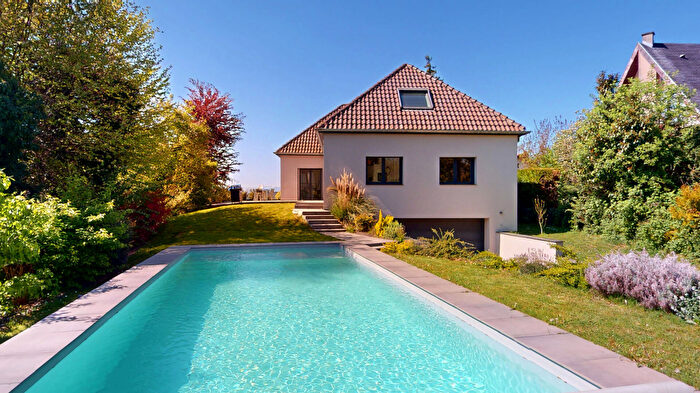 Maison à vendre - Brunstatt - 6 pièces - 4 chambres