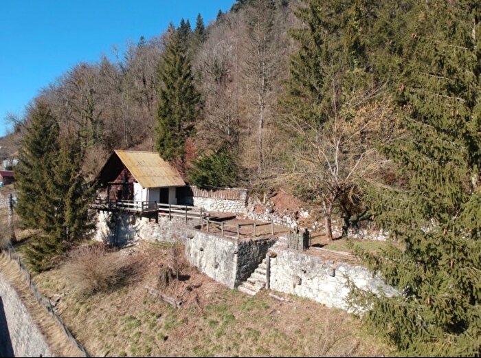 Maison 1 pièce à Le Châtelard, à vendre
