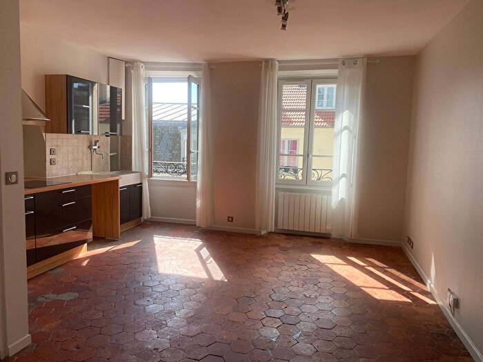 Appartement à louer - Montreuil, Versailles - 2 pièces - 1 chambre