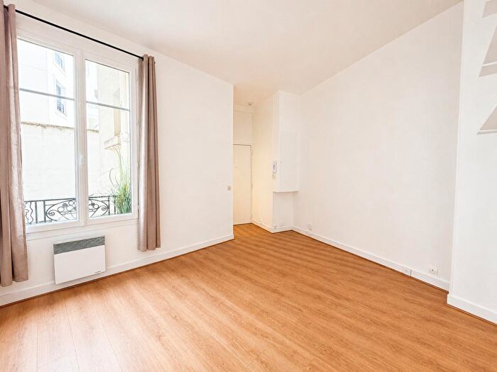 Levallois-Perret, Centre-ville : Appartement 1 pièce à vendre
