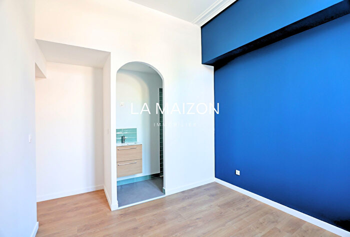 Appartement à vendre - Lille, Centre-ville, Euralille - 3 pièces - 2 chambres