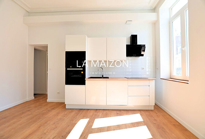 Maisons à vendre et appartements à louer - 3