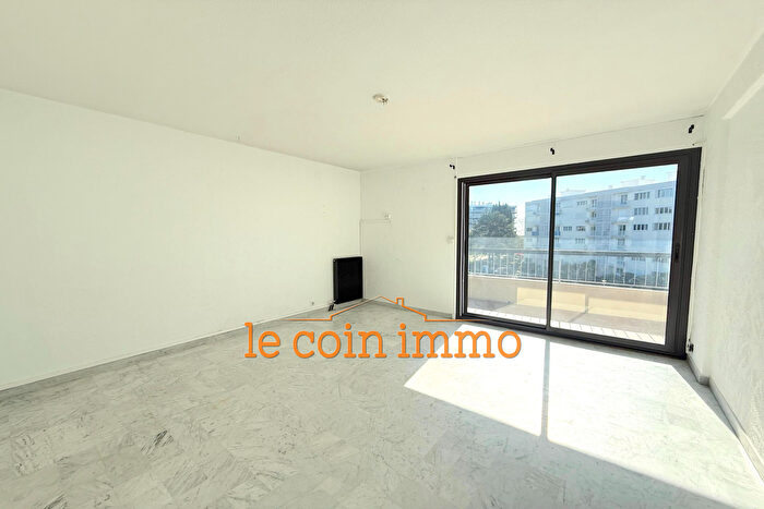 Appartement 3 pièces à Antibes, Rastines, Super Antibes, Laval, La Fontonne, à vendre