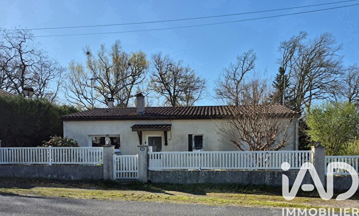 Maison à vendre - Montendre - 3 pièces - 2 chambres