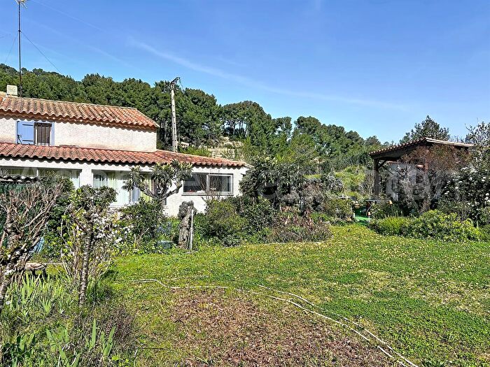 Maison à vendre - Bandol - 3 pièces - 2 chambres