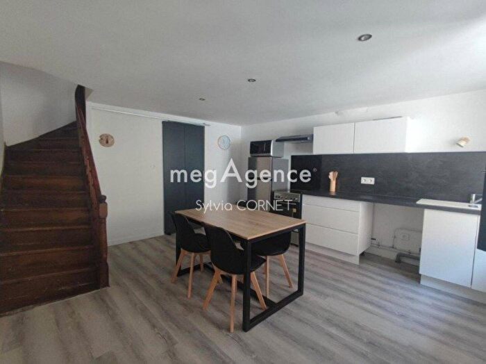 Maison à louer - Jujurieux - 3 pièces - 1 chambre