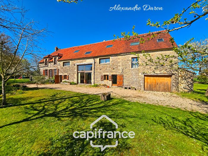Chevannes-Changy : Maison 19 pièces à vendre