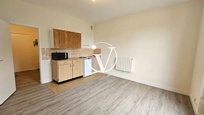 Provinces Jean Emond, Vendôme - Appartement 1 pièce à louer