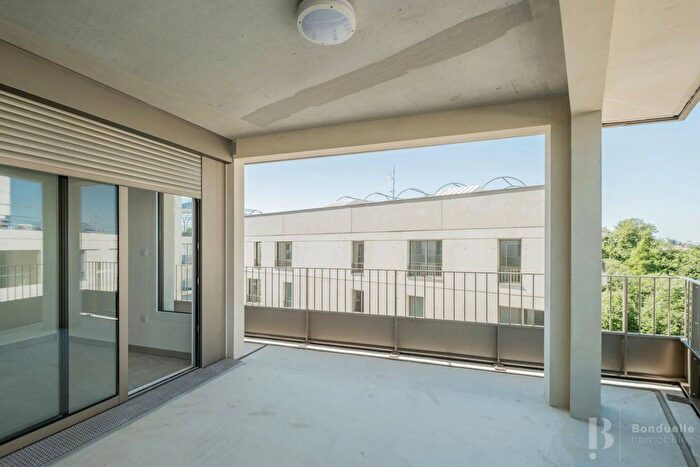 Appartement à louer - Bordeaux Sud - 4 pièces - 3 chambres