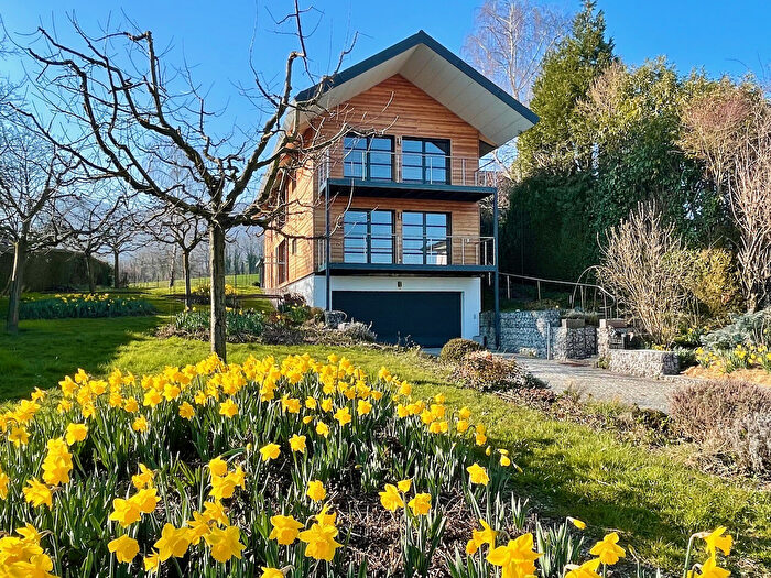 Maison à vendre - Divonne-les-Bains - 8 pièces - 5 chambres