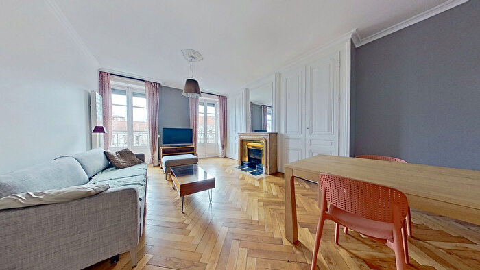 Appartement à louer - Lyon e , Mutualité, Préfecture, Moncey - 2 pièces - 1 chambre