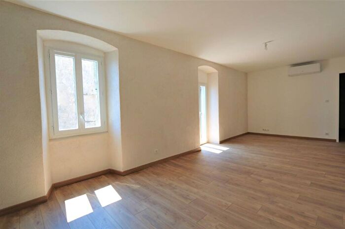 Appartement à louer - Lupino, Bastia - 3 pièces - 2 chambres