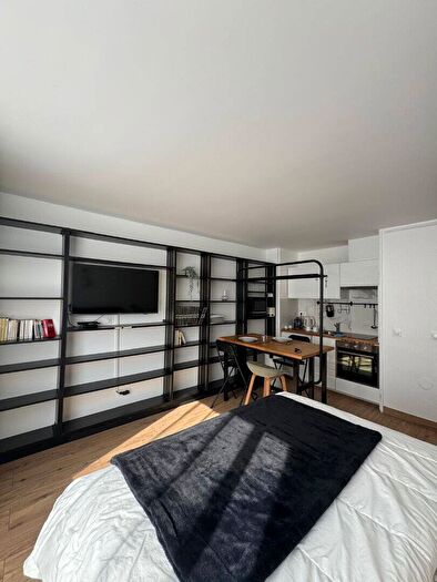 Louis Vicat, Vanves : Appartement 1 pièce à louer
