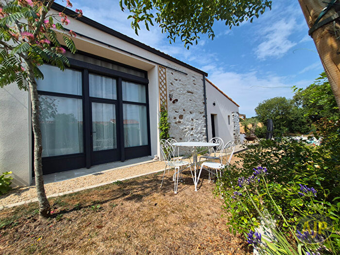 Corcoué-sur-Logne - Maison 5 pièces à vendre