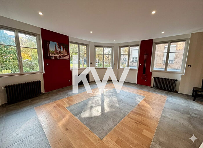 Appartement à vendre - Saint-Étienne, Saint-Roch, Vivaraize, Valbenoite, Centre Deux - 5 pièces - 3 chambres