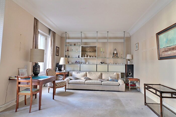 Appartement à vendre - Chamalières, Montjoly - 9 pièces - 5 chambres