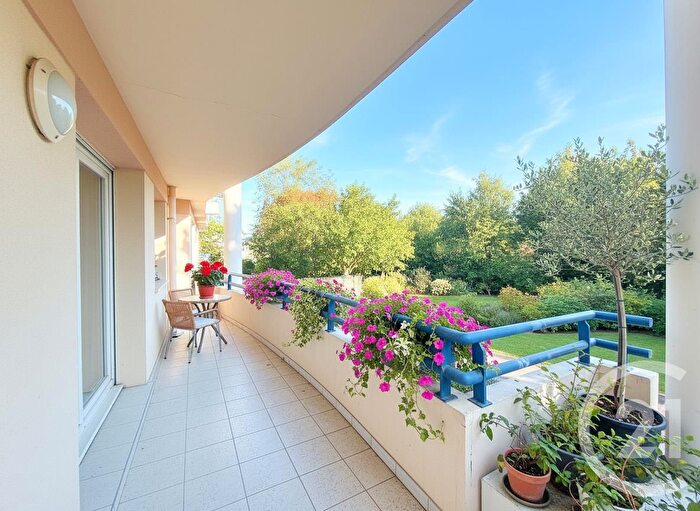 Appartement à vendre - LIsle-Adam - 3 pièces - 2 chambres